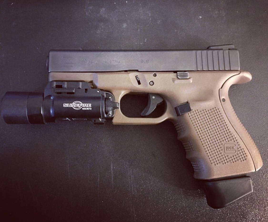 The Guns and Gear of FAULT LINES | STEVEN HILDRETH, JR.